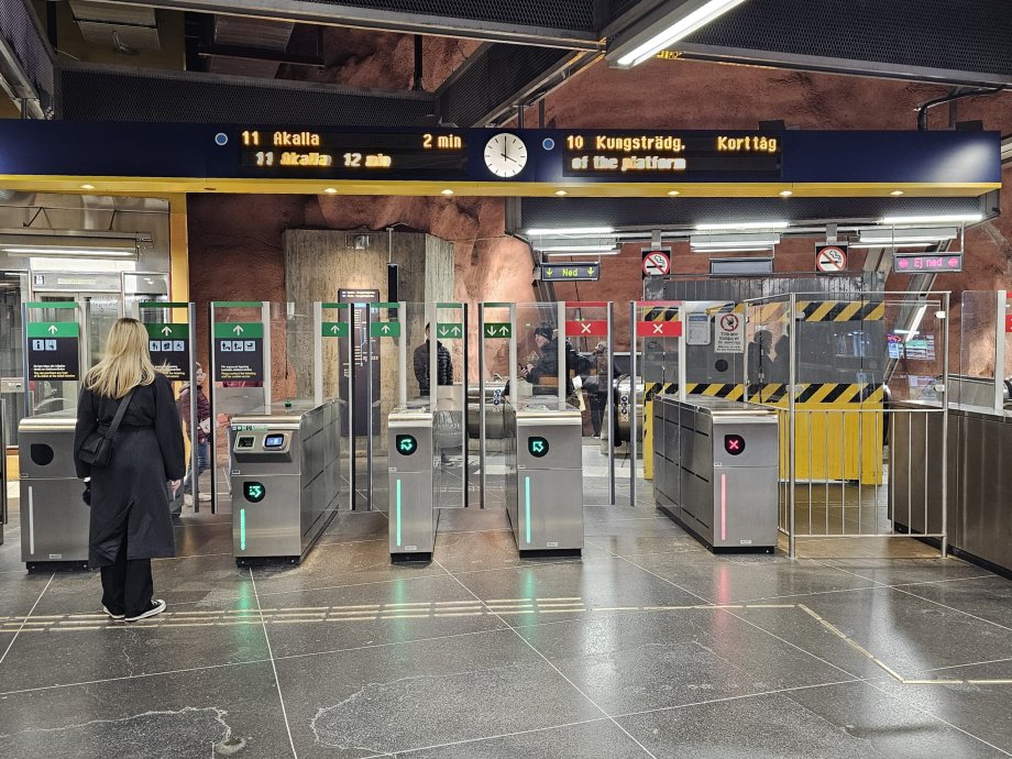 Stockholm tunnelbana - linjekarta, biljetter och priser